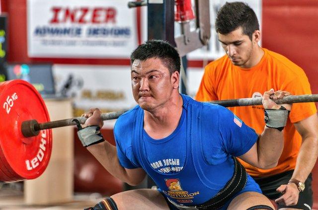 Does Smelling Salts Enhance Muscle Strength?